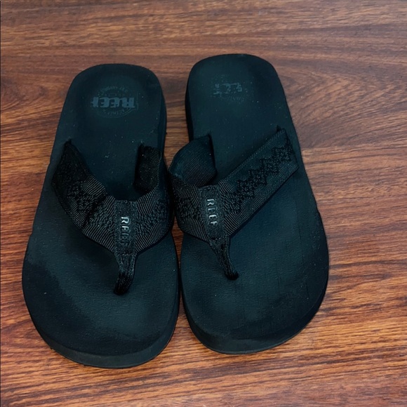 Reef | Shoes | Reef Classic Black Sandals | Poshmark
